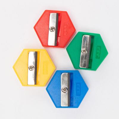 China Length 1 Inch Handheld Pencil Sharpener Office for sale
