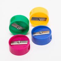 China Fancy Colorful Handheld Pencil Sharpener Lightweight for sale