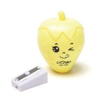 China Strawberry Kindergarten Cartoon Pencil Sharpener Single Hole for sale