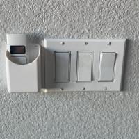 China No Screwups Remote Control Holder No Damaging Wall Installs in Seconds  Great for TV, Ceiling Fan and Roku Remotes Light Switch. for sale