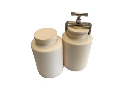 China Scientific-Use Alumina Jar for Precision Ball Grinding for sale