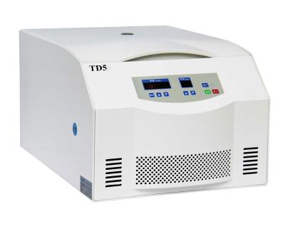China Low Speed 5000rpm 4x250ml Laboratory Centrifuge for Serum Plasma for sale