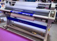China Industrial Roll To Roll Laminator Top Heated Pneumatic Laminator 60 Inch for sale