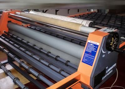 China Professional Flatbed Laminator 4.8m Length Bubble Free Laminator MF1950-B2 for sale