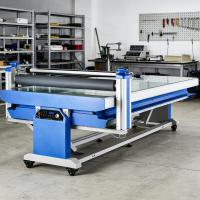 China AC 220V 50Hz Flatbed Laminator With Pneumatic Pressure Adjustment And Silicon Roller Ensuring Durable Laminating Results for sale