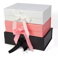 China CMYK Packaging Gift Boxes Jewellery Paperboard Biodegradable for sale