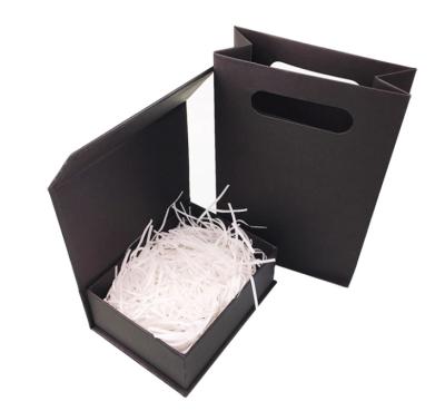 China Compostable / Degradable Cardboard Packing Boxes Set Luxury Womens Gift Box For Business for sale