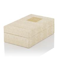 China CMYK / PANTONE Cosmetic Packaging Box Recyclable Magnetic Closure Gift Box for sale