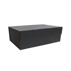 China ODM PMS Clothes Packaging Box Apparel Paper Cardboard Box Foil Stamping for sale