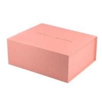 China Corrugated Clothes Packaging Box Recycled Folding Magnetic Gift Box ISO9001 for sale