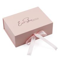 China Corrugated Clothes Packaging Box Recycled Folding Magnetic Gift Box ISO9001 for sale