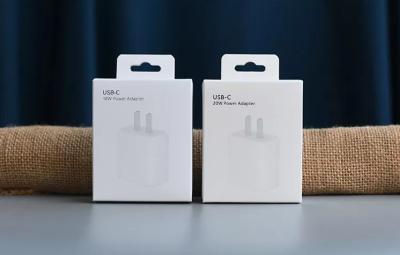 China PMS Usb Charger Data Cable Packing Box Greaseproof Debossing for sale