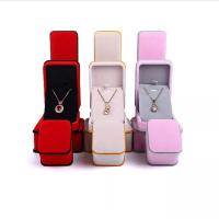 China OEM Ring Necklace Packaging Box Pink Velvet Jewelry Box ISO9001 for sale