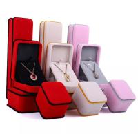 China OEM Ring Necklace Packaging Box Pink Velvet Jewelry Box ISO9001 for sale