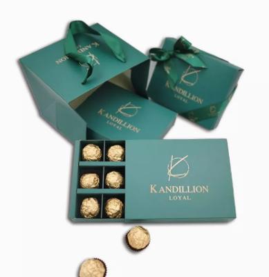 China OEM Packaging Sweet Box Ivory Board Pantone Chocolate Paper Gift Box for sale