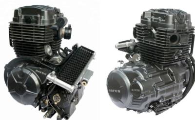 China 200cc Air-Cooled Industrial Tricycle with High Torque Engine in White, Black, Golden, Silver Colors for sale