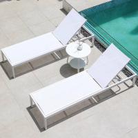 China Outdoor Hotel Resort Patio Garden Sun Lounger Adjustable Aluminum Chaise Lounge Chair for sale