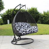 China Outdoor Living Room Double Hanging Chair with Customizable Cushions and Metal Frame for sale