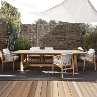 China Wooden Teak Patio Furniture with Comfortable Garden Dining Armchairs in Modern Design for sale