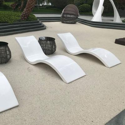 China Outdoor Furniture Luxury White Fiberglass Poolside Sun Lounger for In-Pool Relaxation for sale
