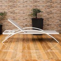 China Outdoor Folding Chairs Bed With Pillow Customized Sturdy Adjustable Height Mesh Beach for sale