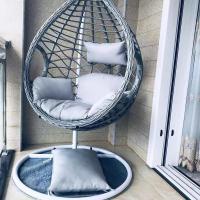 China Y Mail Packing Modern Design Stainless Steel Outdoor Hanging Wicker Swing Egg Chair for sale