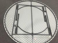China Plastic Folding Banquet Table for Round Circle Wedding Event Party in Apartment Metal for sale