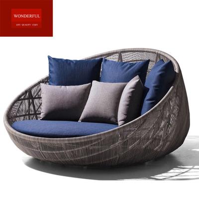 China Outdoor Patio Furniture Garden Rattan Wicker Daybed with Water Proof Cushion for sale