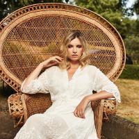 China Outdoor Table Chair Rattan Patio Hanging Swing Egg with Stand Peacock Chair Garden Furniture for sale