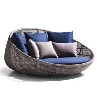 China Customized Color Pool Garden Lounge Round Coffee Bed Outdoor Furniture Rattan Metal Best for sale