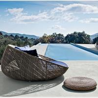 China Customized Color Pool Garden Lounge Round Coffee Bed Outdoor Furniture Rattan Metal Best for sale
