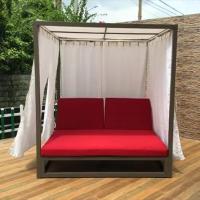 China Modern Outdoor Beach Swimming Pool Lounge Chair Sunbed with Hotel Daybed Canopy for sale
