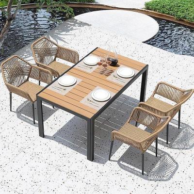 China Modern Design Outdoor Dining Set with Weave Rattan Chairs and Aluminum Frame Table for sale