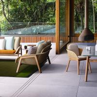China Outdoor Furniture Eave Leisure Teak Wood Sofa Chair Armchair for Garden Set for sale