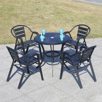 China Modern Outdoor Furniture Plastic Wood Dining Set Coffee Table Set for Cafe or Bistro for sale