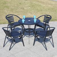 China Modern Outdoor Furniture Plastic Wood Dining Set Coffee Table Set for Cafe or Bistro for sale