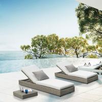 China Modern Design Hotel Pool Sun Lounger Outdoor Rattan Beach Lounge with Mail Packing for sale