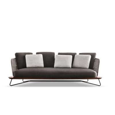 China Outdoor Rattan Sofa Set for Comfortable and Fashionable Garden Seating for sale