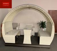 China Foldable PE Rattan Sun Bed Wicker Furniture Day Bed Chaise for Beachside Relaxation for sale