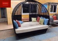 China Apartment Outdoor Wicker Rattan Beach Day Bed with Canopy Double Function for sale
