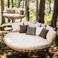China Powder Coated Aluminum Double Lounge Daybed with Canopy Customized and Chic for sale
