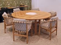China Outdoor Garden Aluminum Chair with Foldable Design and Plastic Rattan Material for sale