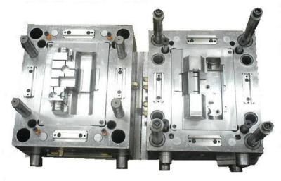 China 5CrNiMo Medical Plastic Injection Molding 300-500k Shots ABS Plastic Case Molding for sale
