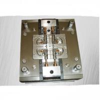 China H13 1.2344 ESR Automotive Plastic Injection Mold Cold Runner With Subgate for sale