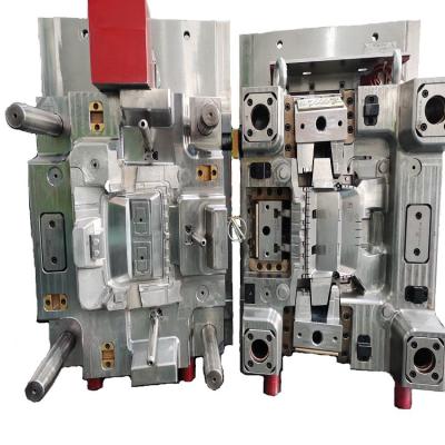China PP TF Automotive Injection Mold HRC42-44 Environmentally Friendly for sale