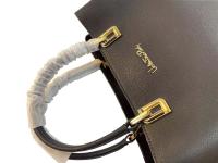 China Portable Zipper Pocket 29cm Length Leather Messenger Bag For Women for sale