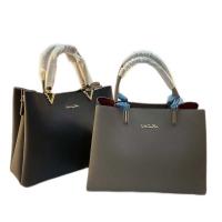 China Ladies Versatile Calf Leather Large Capacity Tote Bag 29cm Length Zipper Pocket for sale