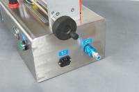 China Semi-Automatic Electric Double Head Paste Filling Machine For Juice Beverage for sale