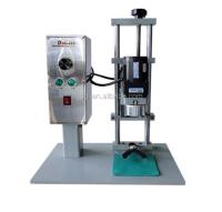 China Semi Automatic Capping Machine DDX-450 200mm Bottle Height 20-40pcs/min for sale