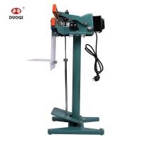 China Pneumatic Aluminum Frame Foot Pedal Sealing Machine 450mm 27.5kg for Medical Suit Packaging for sale